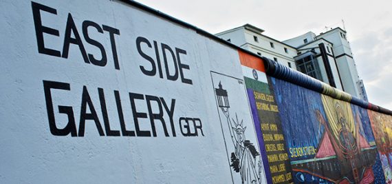 Snapshot: The East Side Gallery – The Gallivant Post